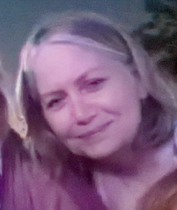 Julie Dils The Mickee Faust Club